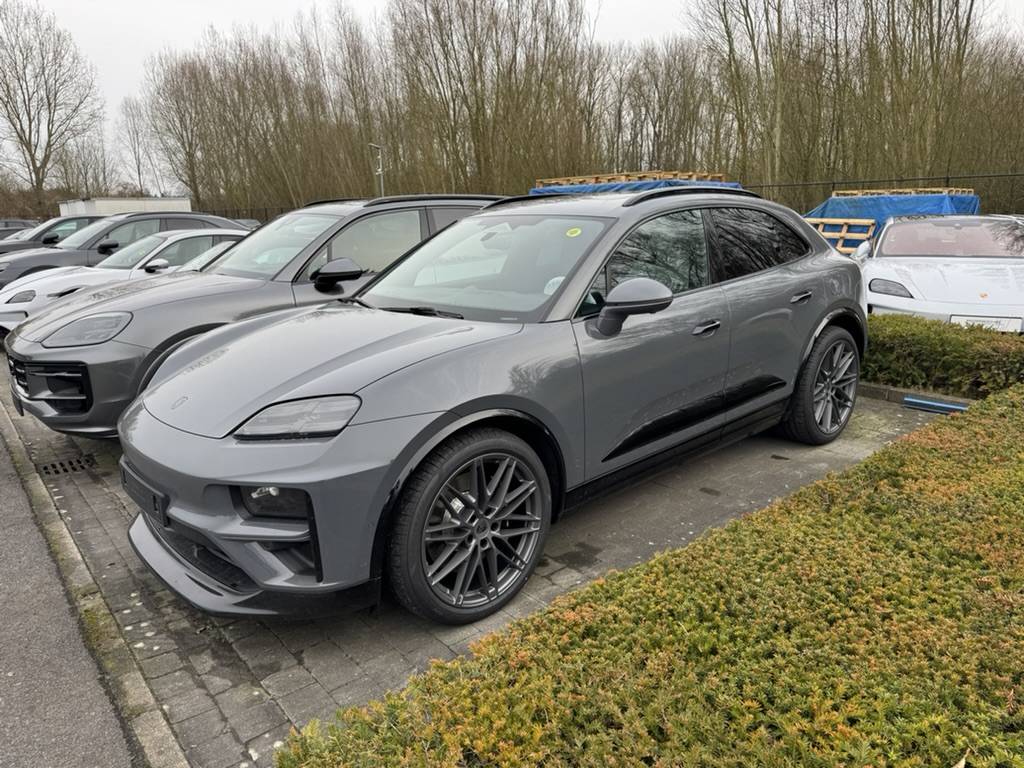 SLATE GREY NEO Macan EV Photos Thread | Page 2 | Macan EV Forum, News ...