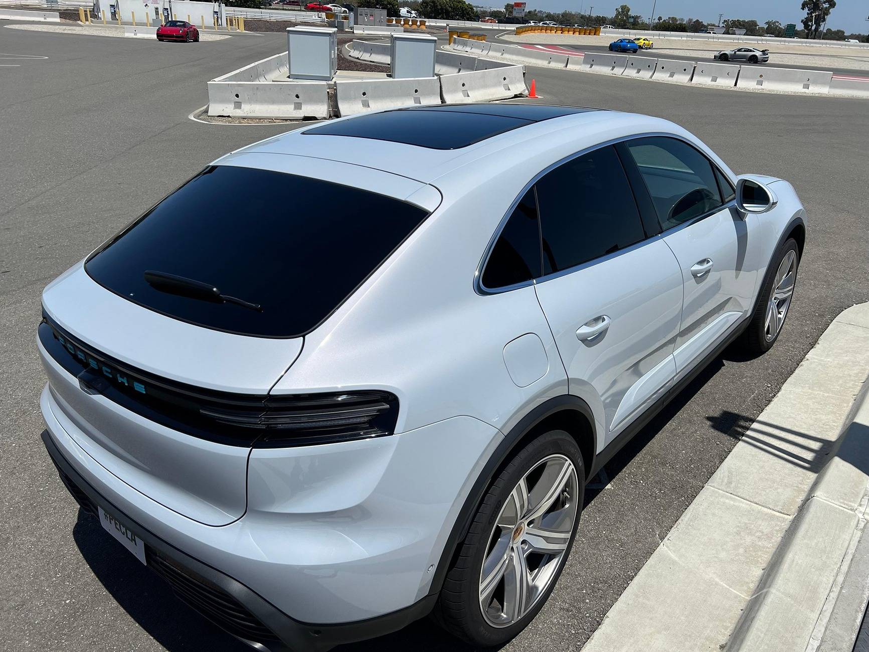 ICE GREY Macan EV Photos Thread | Page 2 | Macan EV Forum, News, Info - MacanEVowners