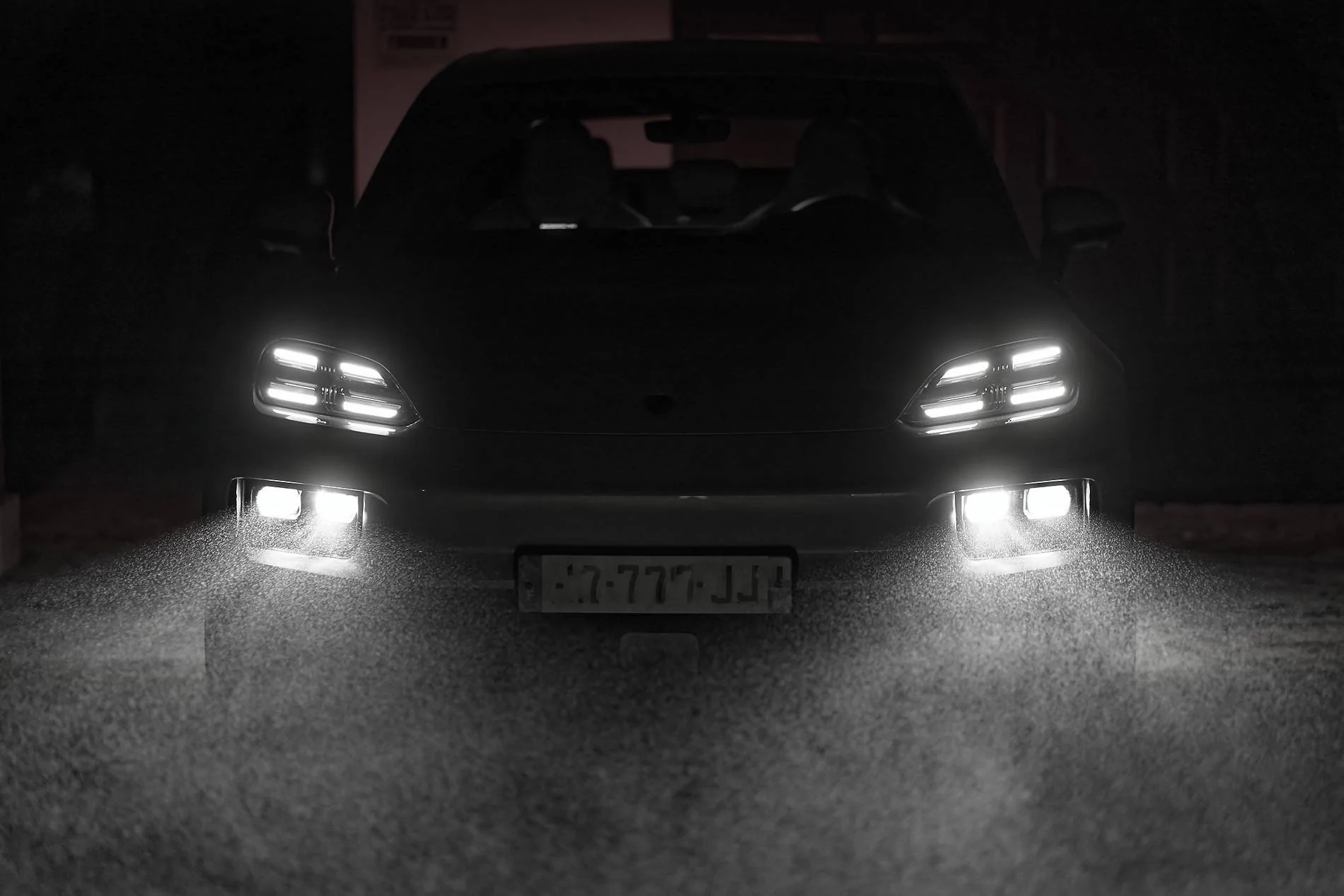 Macan EV Turbo Ice Gray Delivered and WOW 🤩 | Macan EV Forum, News ...