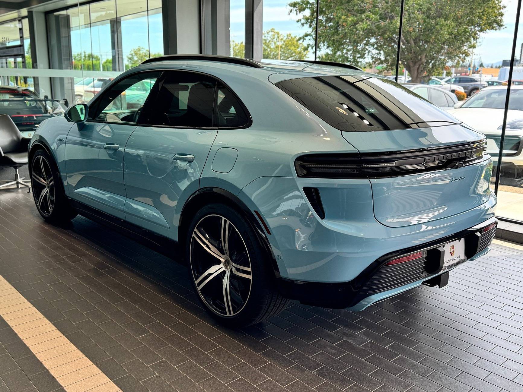 FROZEN BLUE Macan EV Photos Thread | Macan EV Forum, News, Info ...