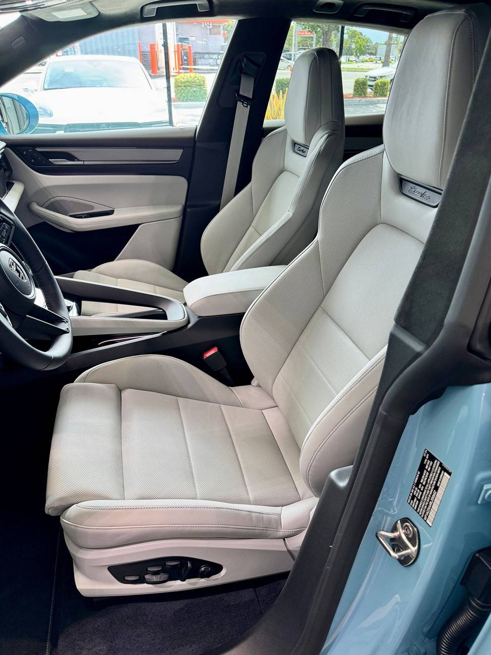 FROZEN BLUE Macan EV Photos Thread | Macan EV Forum, News, Info ...