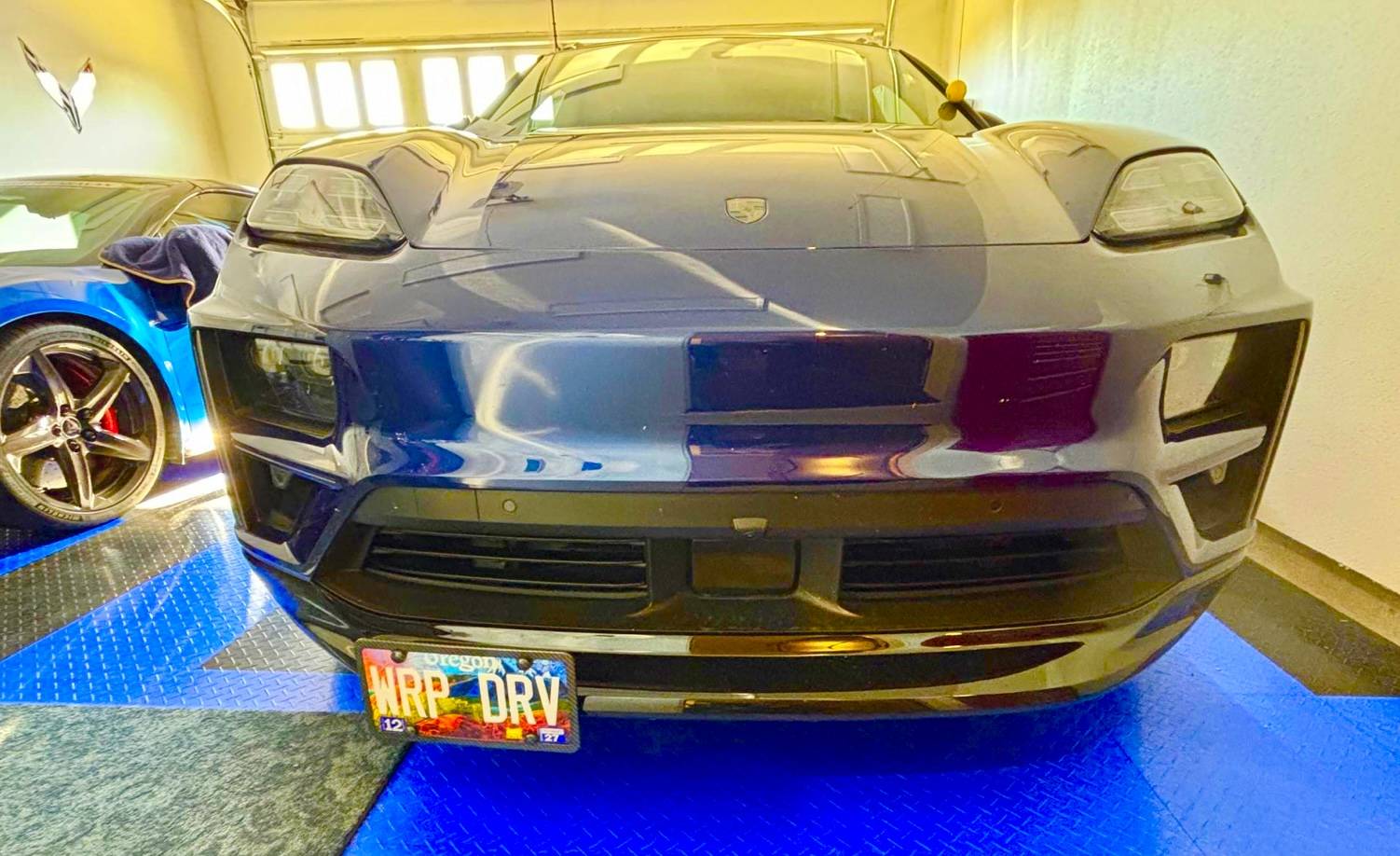Front license plate pics (U.S.) | Macan EV Forum, News, Info ...