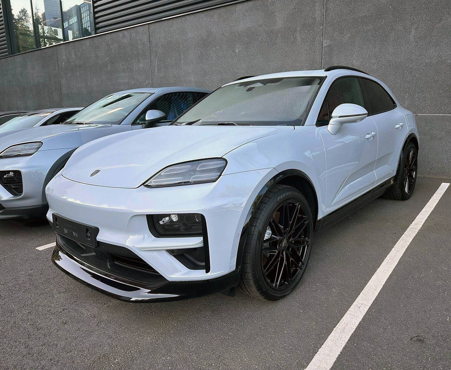 ICE GREY Macan EV Photos Thread | Page 2 | Macan EV Forum, News, Info ...