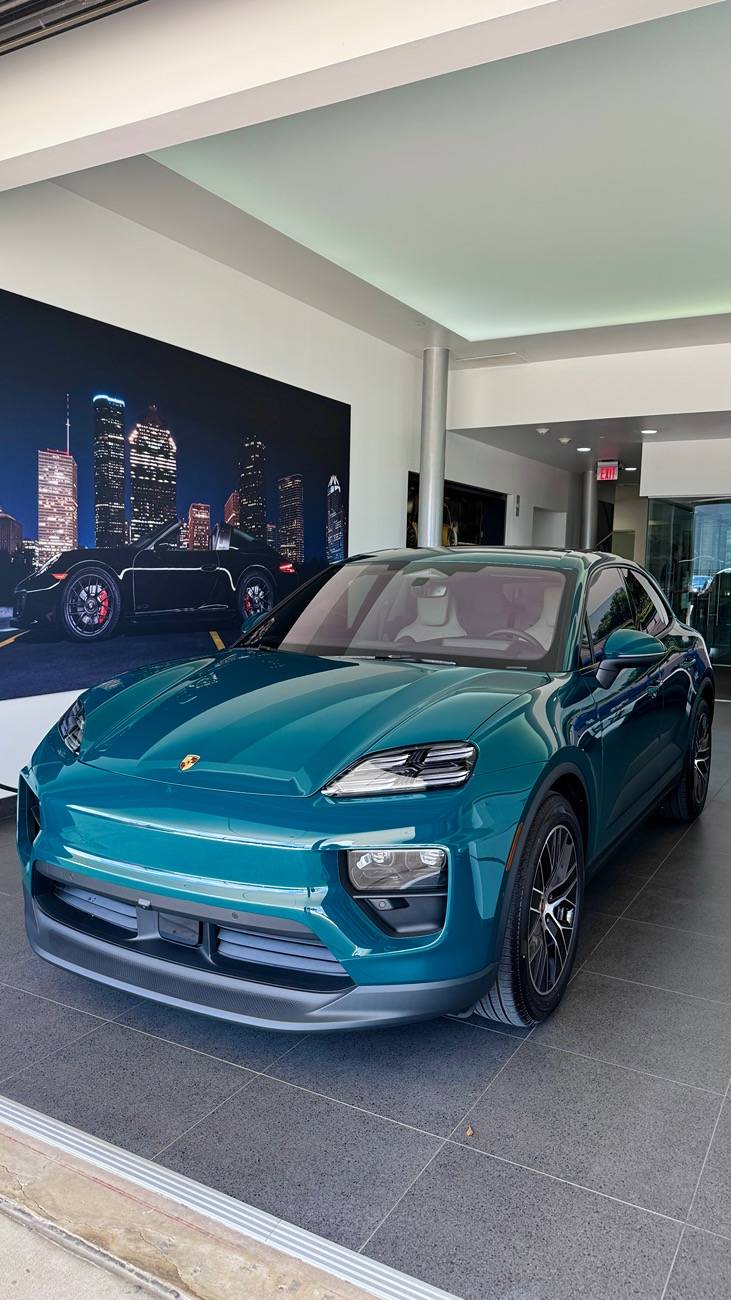 Initial 48 hours thoughts (2025 Macan 4 EV in PTS Fjord Green) | Macan ...
