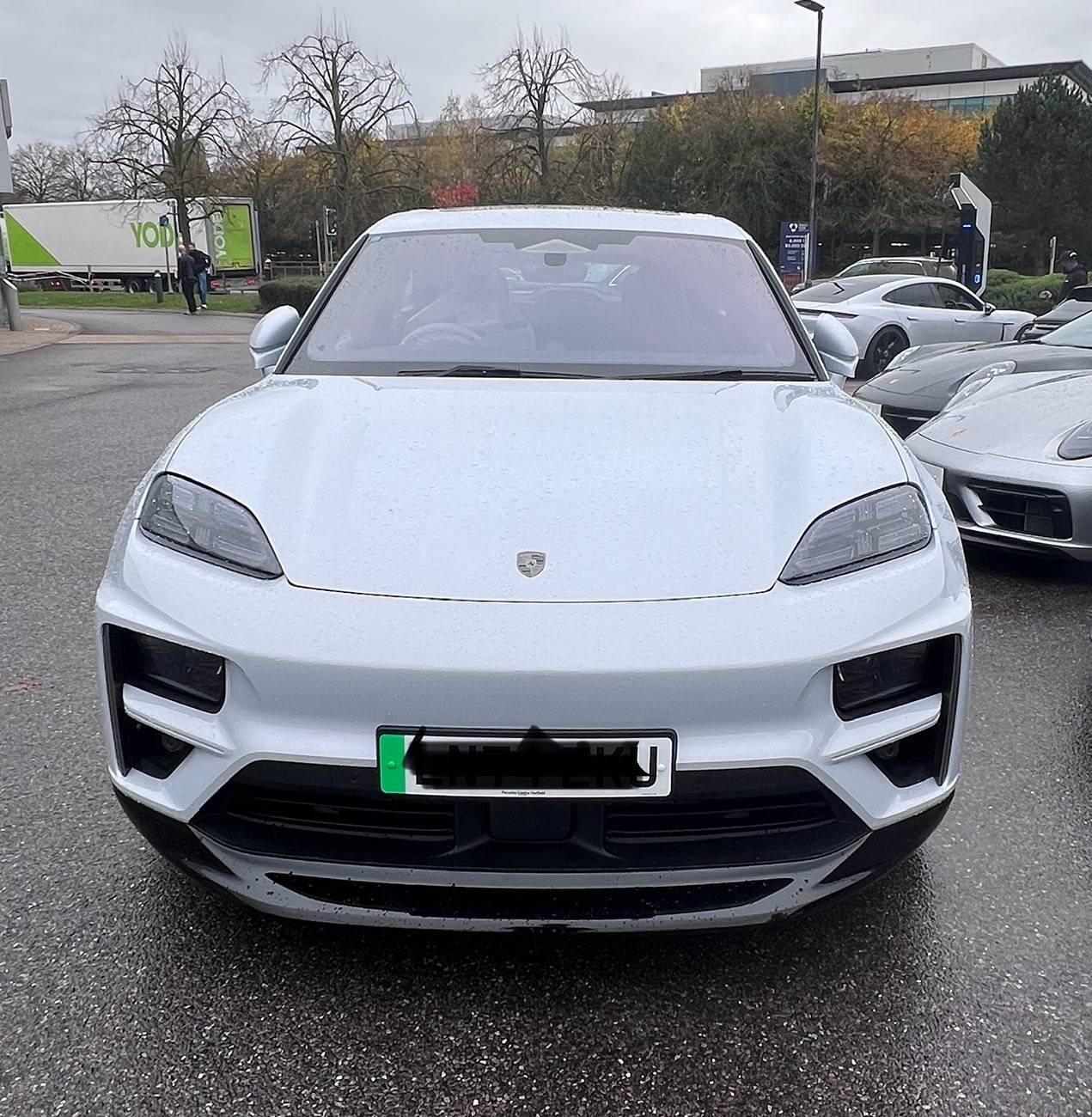 ICE GREY Macan EV Photos Thread | Page 5 | Macan EV Forum, News, Info ...