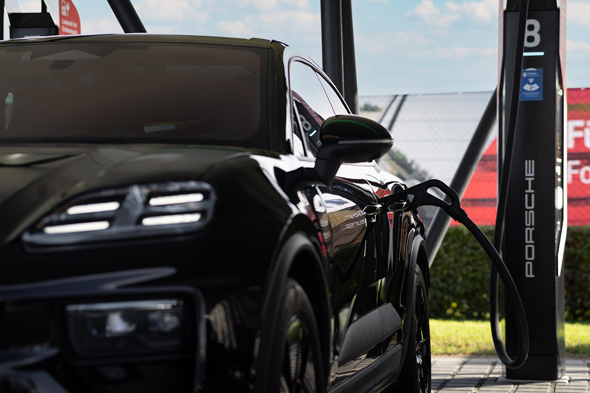 [FAQ] - Don't overthink the NACS native port transition…because it doesn't matter | Macan EV ...