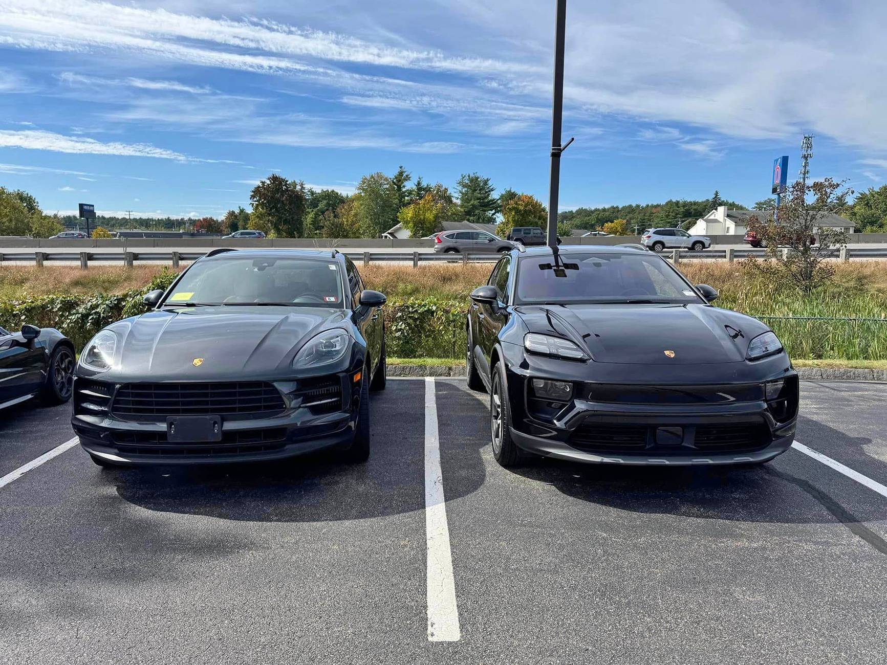 Macan 4 EV vs. ICE Macan side-by-side look | Macan EV Forum, News, Info ...