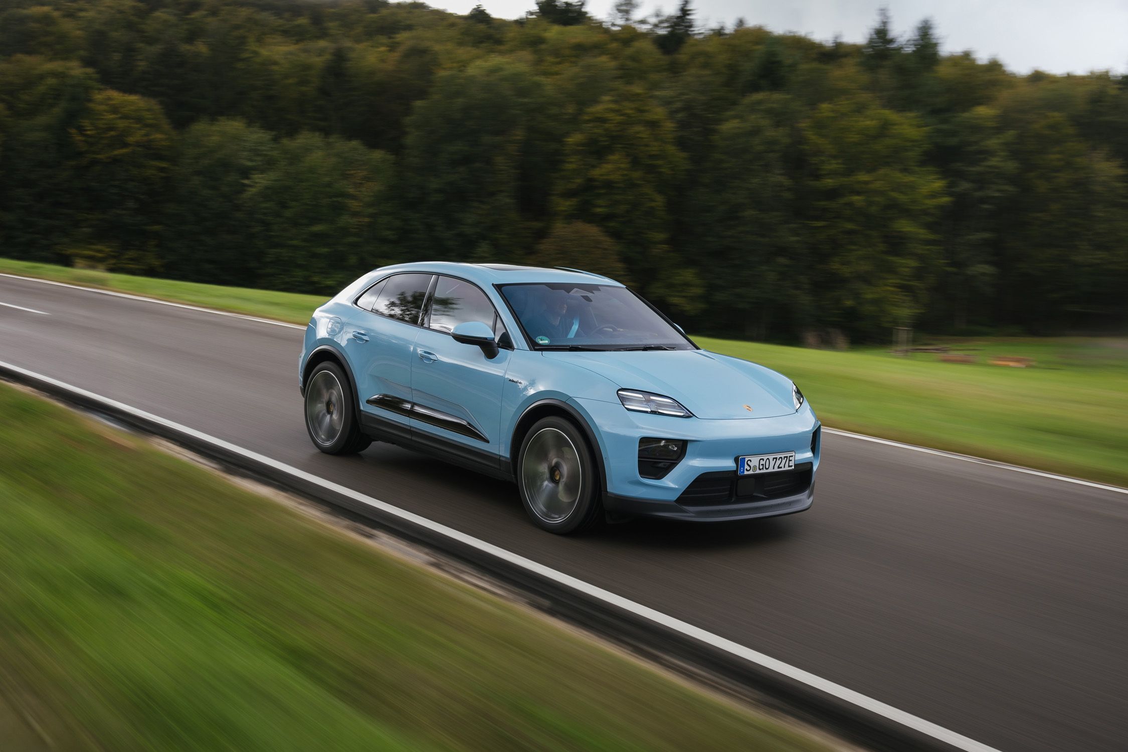 Reviews: 2025 Macan EV Base RWD and 4S | Macan EV Forum, News, Info ...